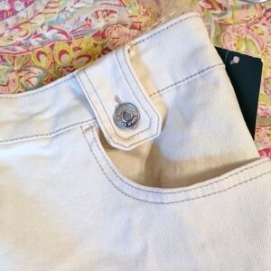 wild fable | Skirts | Wild Fable Size 2 Runs Small More Like A 1 Cream ...